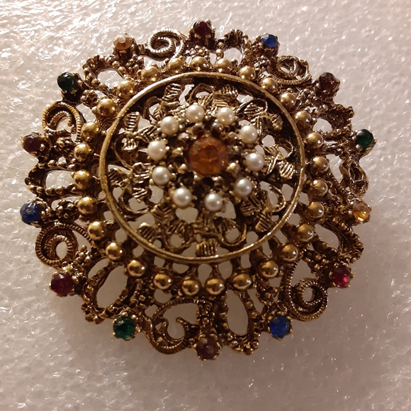 Vintage | Jewelry | Vintage Gold Jeweled Brooch | Poshmark